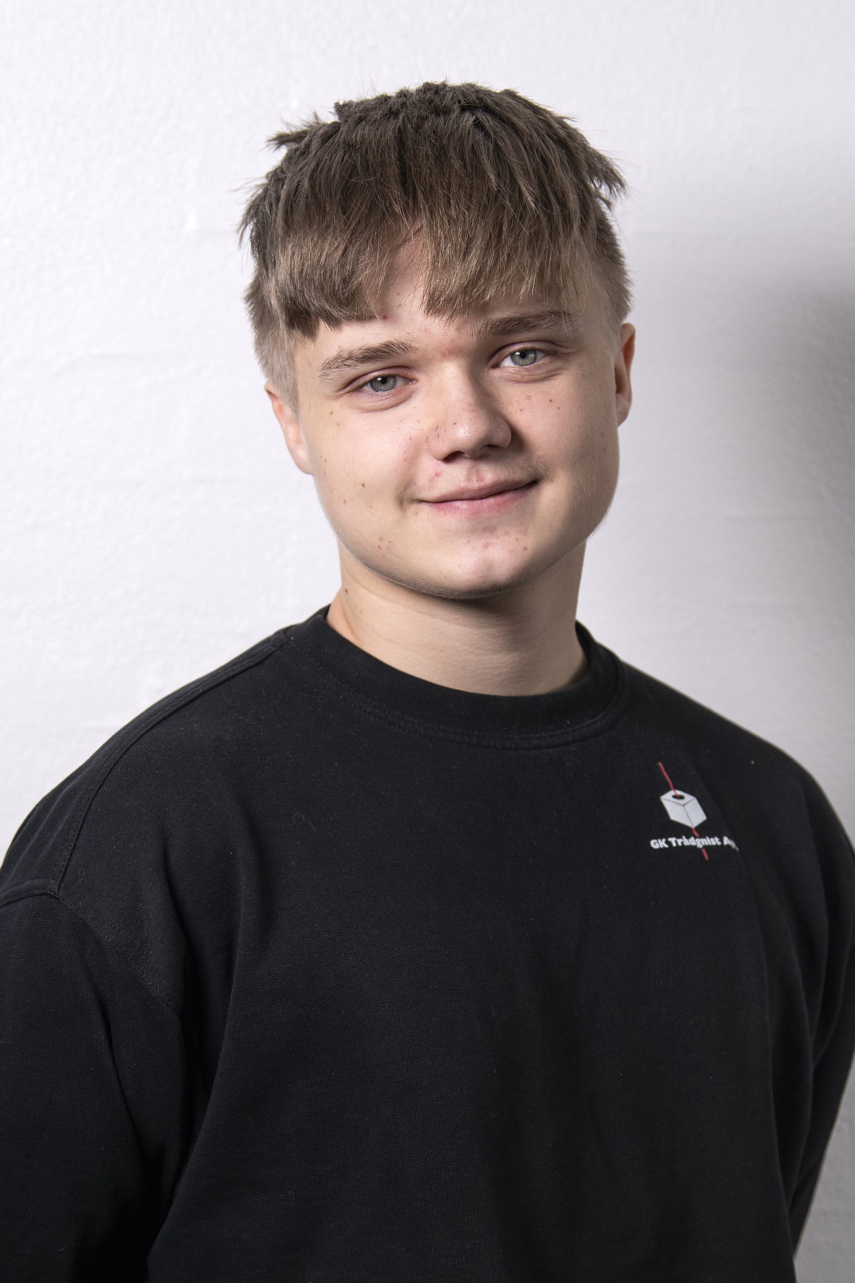 Kontakt | GK Trådgnist